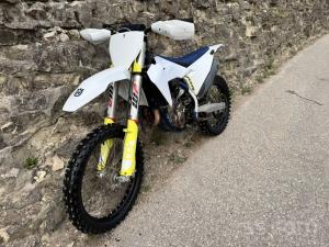 Husqvarna FC 350 2020 Talsi, ar dzinēja tilpumu 0.35 L un nobraukumu 0 tūkst. km par 3500 €, foto 6 vietnē AUTOMOTO.COM.LV