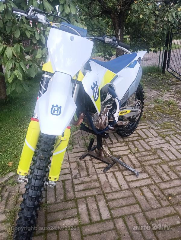 Husqvarna FC 350 2021 Rakvere, ar dzinēja tilpumu 0.35 L un nobraukumu 0 tūkst. km par 4500 €, foto 1 vietnē AUTOMOTO.COM.LV