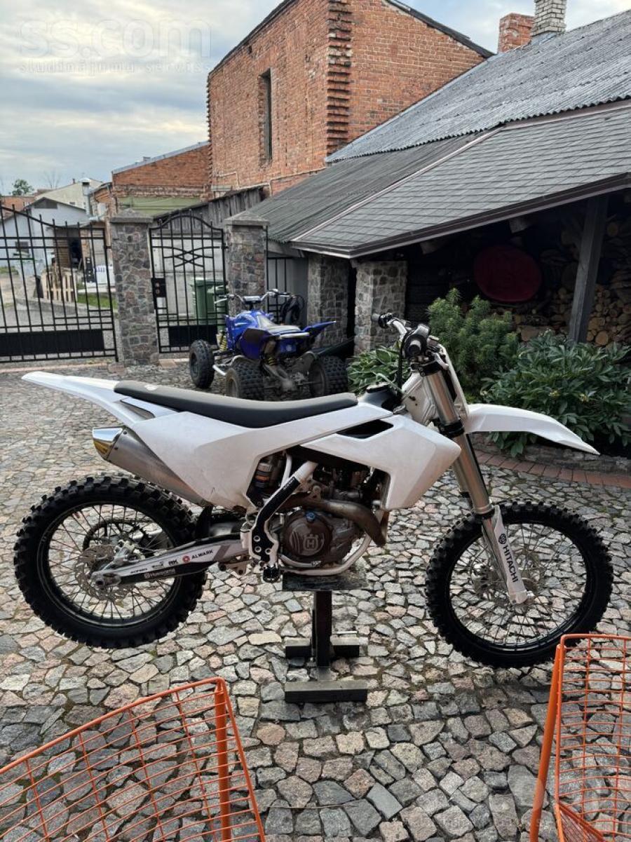 Husqvarna FC 450 2017 Rēzekne, ar dzinēja tilpumu 0.45 L un nobraukumu 0 tūkst. km par 3330 €, foto 6 vietnē AUTOMOTO.COM.LV