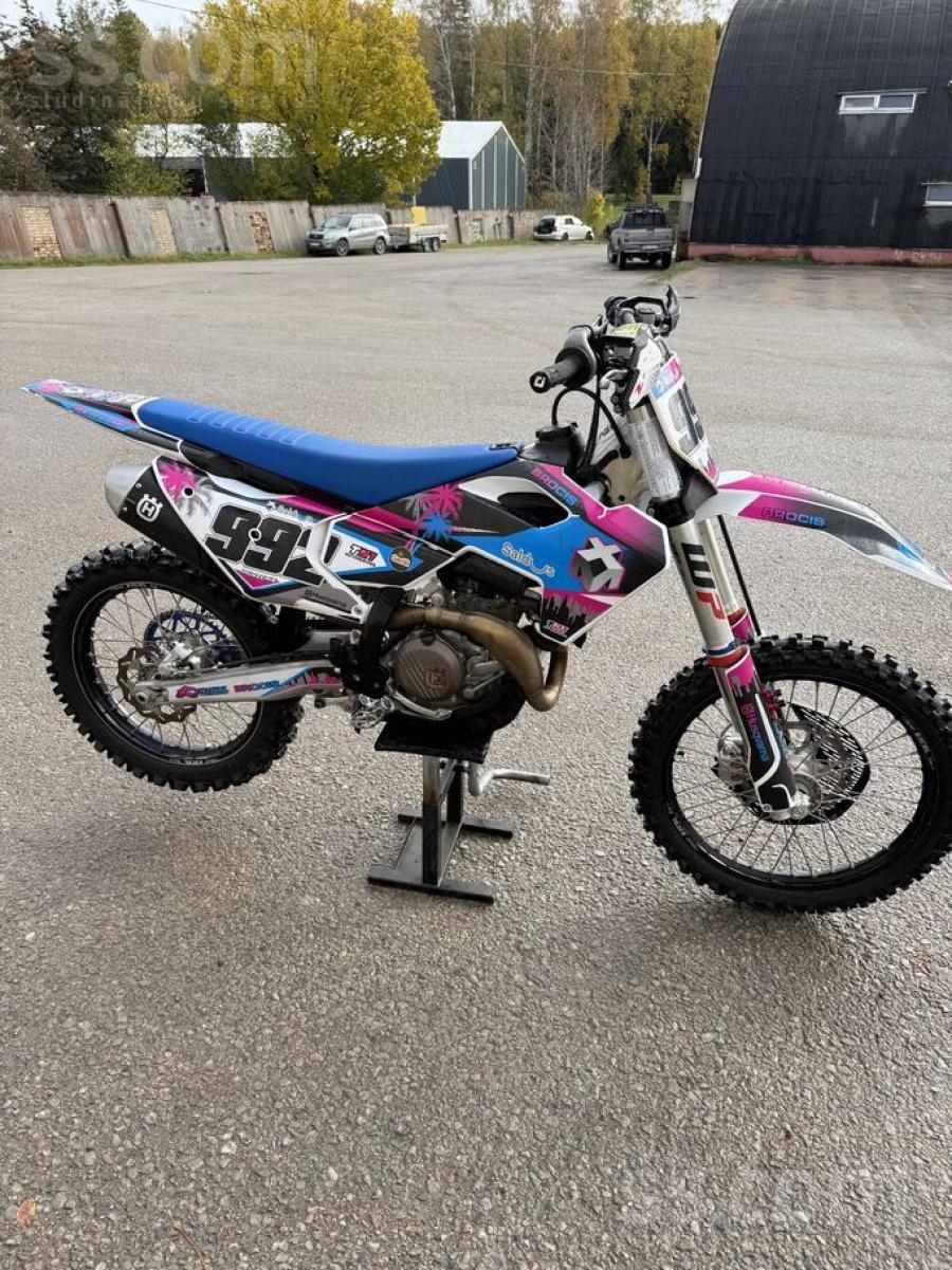 Husqvarna FC 450 2023 Saldus, ar dzinēja tilpumu 0.45 L un nobraukumu 0 tūkst. km par 5000 €, foto 3 vietnē AUTOMOTO.COM.LV