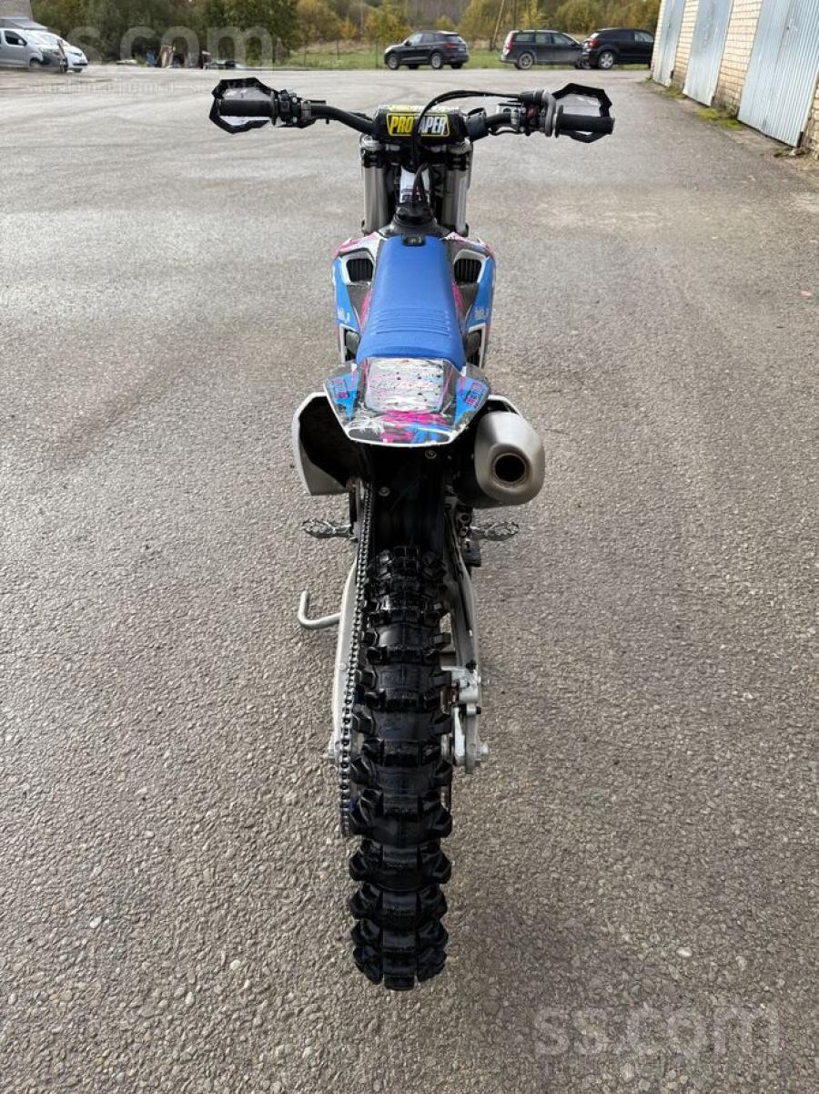 Husqvarna FC 450 2023 Saldus, ar dzinēja tilpumu 0.45 L un nobraukumu 0 tūkst. km par 5000 €, foto 5 vietnē AUTOMOTO.COM.LV