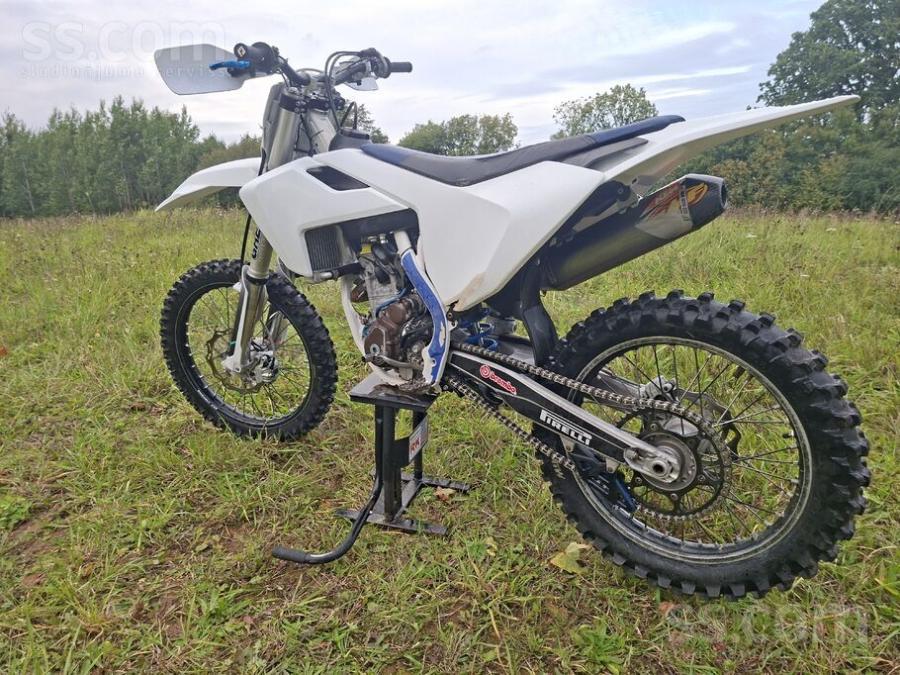 Husqvarna FC 2016 Tukums, ar dzinēja tilpumu 0.25 L un nobraukumu 0 tūkst. km par 2500 €, foto 5 vietnē AUTOMOTO.COM.LV