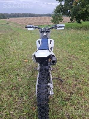 Husqvarna FC 2016 Tukums, ar dzinēja tilpumu 0.25 L un nobraukumu 0 tūkst. km par 2500 €, foto 7 vietnē AUTOMOTO.COM.LV