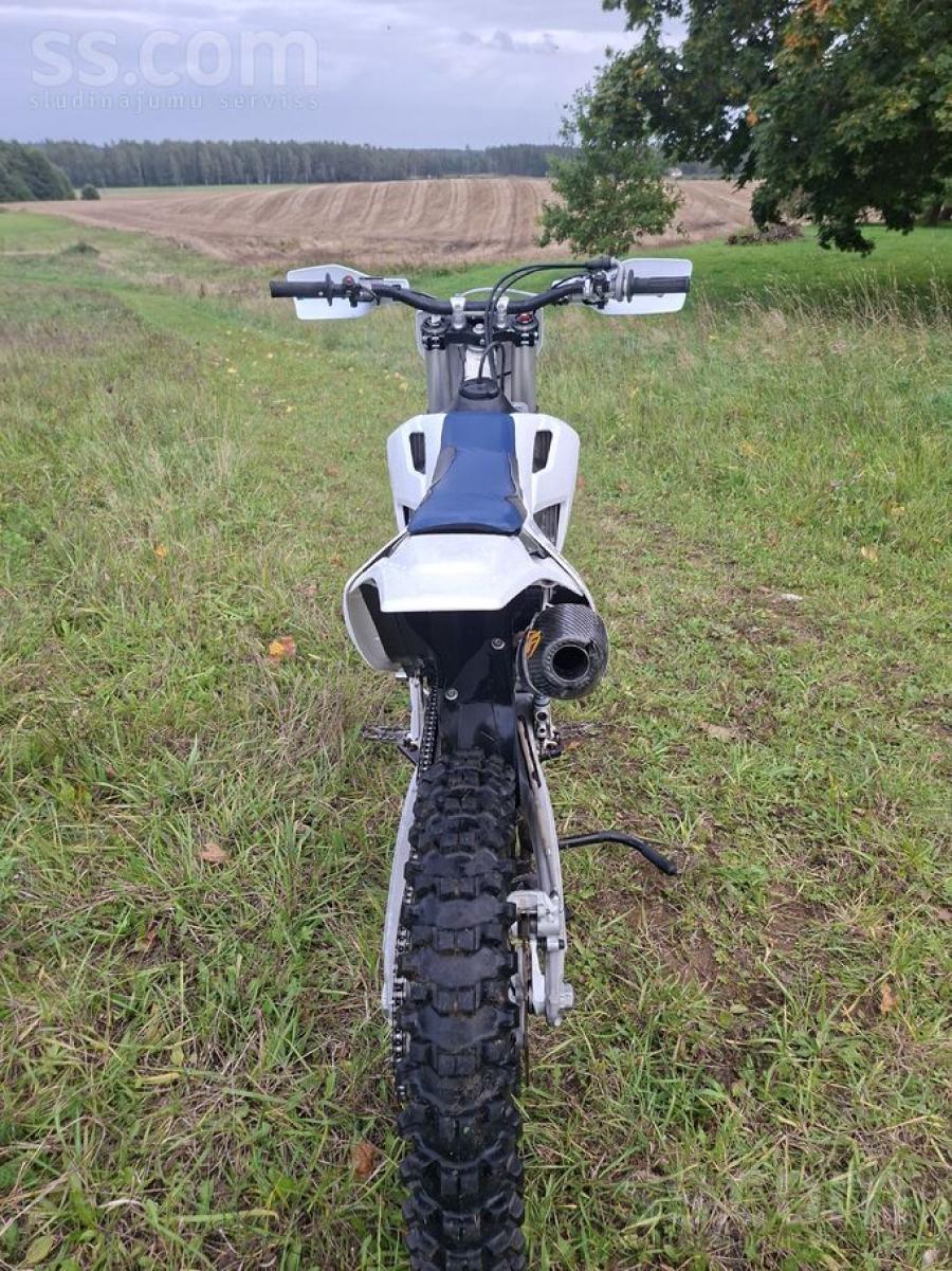 Husqvarna FC 2016 Tukums, ar dzinēja tilpumu 0.25 L un nobraukumu 0 tūkst. km par 2500 €, foto 7 vietnē AUTOMOTO.COM.LV