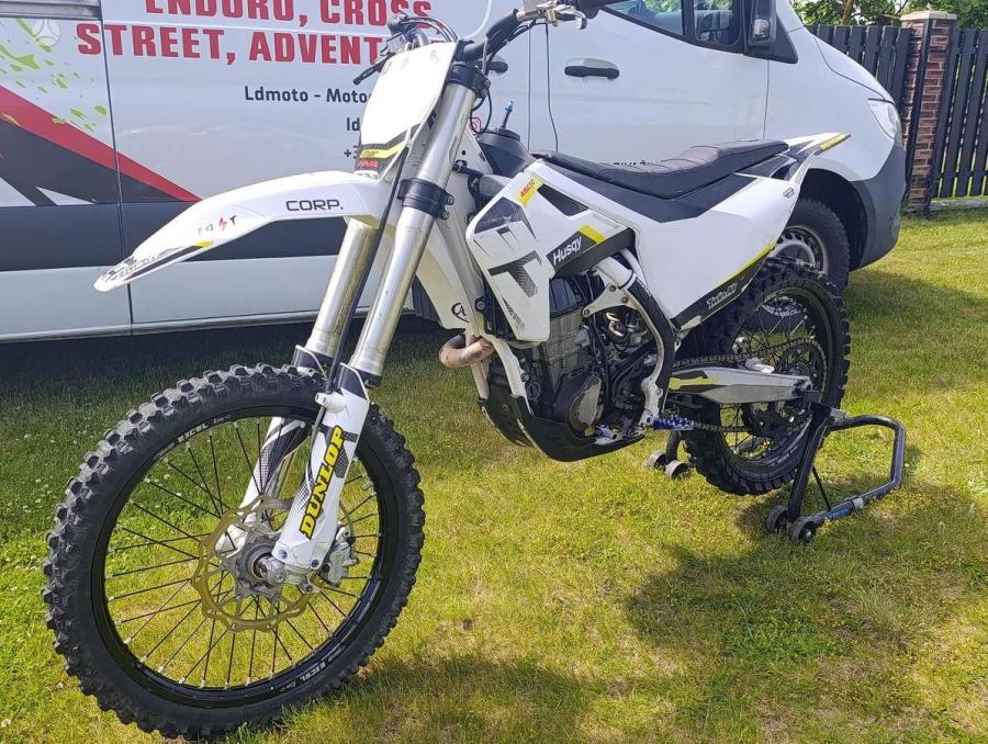 Husqvarna FC 2017 in Vievis, with an engine capacity of 0.45 L and mileage of 273 thousand km for 2800 €, photo 4 on AUTOMOTO.COM.LV
