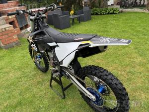 Husqvarna FC 2019 in Liepaja, with an engine capacity of 0.45 L and mileage of 0 thousand km for 3500 €, photo 3 on AUTOMOTO.COM.LV