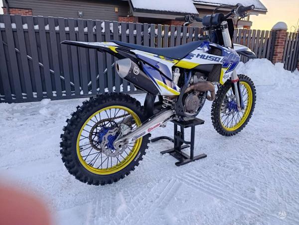 Husqvarna FC 2022 in Vievis, with an engine capacity of 0.25 L and mileage of 88 thousand km for 4450 €, photo 5 on AUTOMOTO.COM.LV