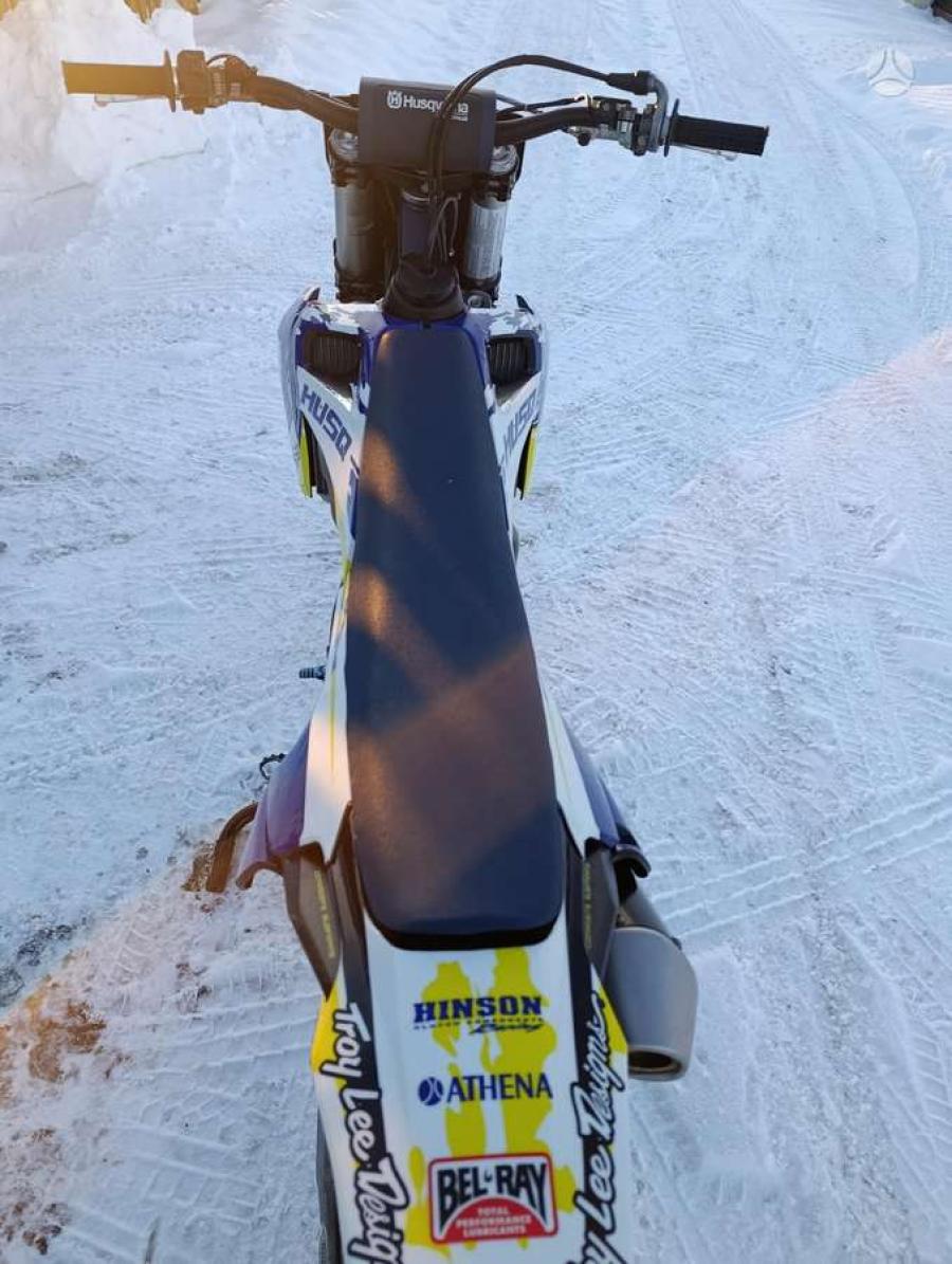Husqvarna FC 2022 Vievis, ar dzinēja tilpumu 0.25 L un nobraukumu 88 tūkst. km par 4450 €, foto 17 vietnē AUTOMOTO.COM.LV
