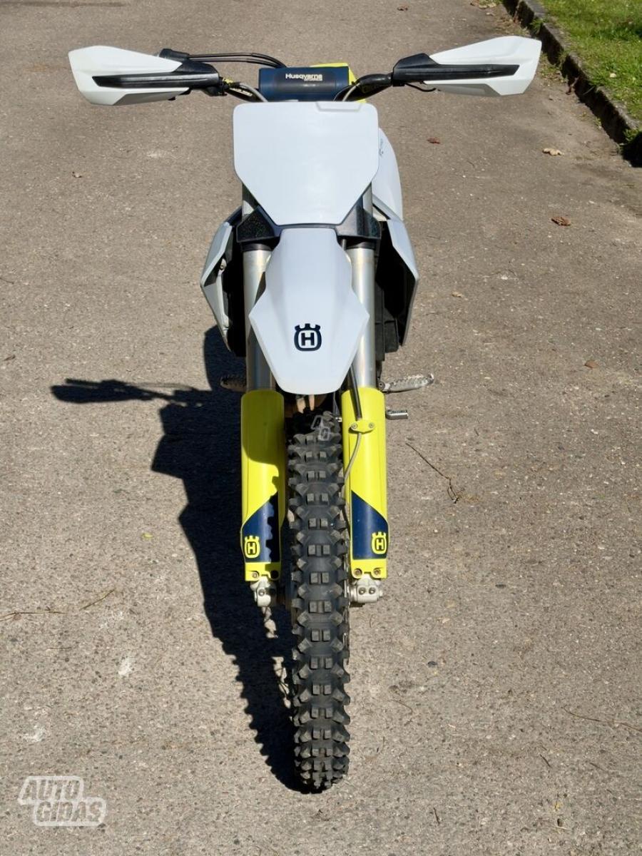 Husqvarna FC 2023 in Vilnius, with an engine capacity of 0.25 L and mileage of 0 thousand km for 4100 €, photo 3 on AUTOMOTO.COM.LV