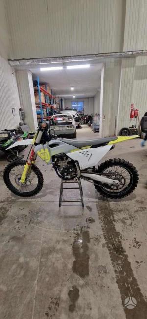 Husqvarna FC 2024 Mažeikiai, ar dzinēja tilpumu 0.25 L un nobraukumu 83 tūkst. km par 4800 €, foto  vietnē AUTOMOTO.COM.LV