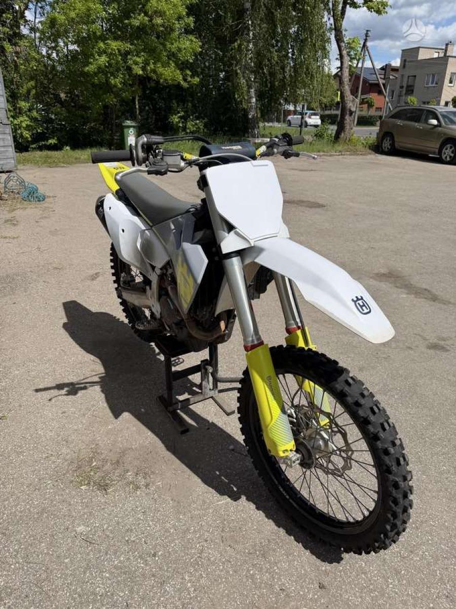 Husqvarna FC 2024 in Kaunas, with an engine capacity of 0.25 L and mileage of 0 thousand km for 4500 €, photo 4 on AUTOMOTO.COM.LV