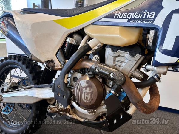Zils Husqvarna FE 350 2017 Tallina, ar dzinēja tilpumu 0.35 L un nobraukumu 0 tūkst. km par 3900 €, foto 2 vietnē AUTOMOTO.COM.LV