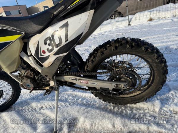 Husqvarna FE 350 2015 Tallina, ar dzinēja tilpumu 0.35 L un nobraukumu 0 tūkst. km par 3050 €, foto 3 vietnē AUTOMOTO.COM.LV