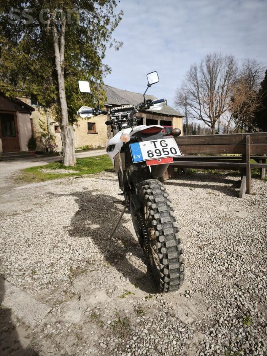 Husqvarna FE 350 2015 Liepāja, ar dzinēja tilpumu 0.35 L un nobraukumu 0 tūkst. km par 4000 €, foto 5 vietnē AUTOMOTO.COM.LV