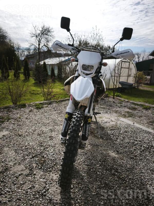 Husqvarna FE 350 2015 Liepāja, ar dzinēja tilpumu 0.35 L un nobraukumu 0 tūkst. km par 4000 €, foto 6 vietnē AUTOMOTO.COM.LV