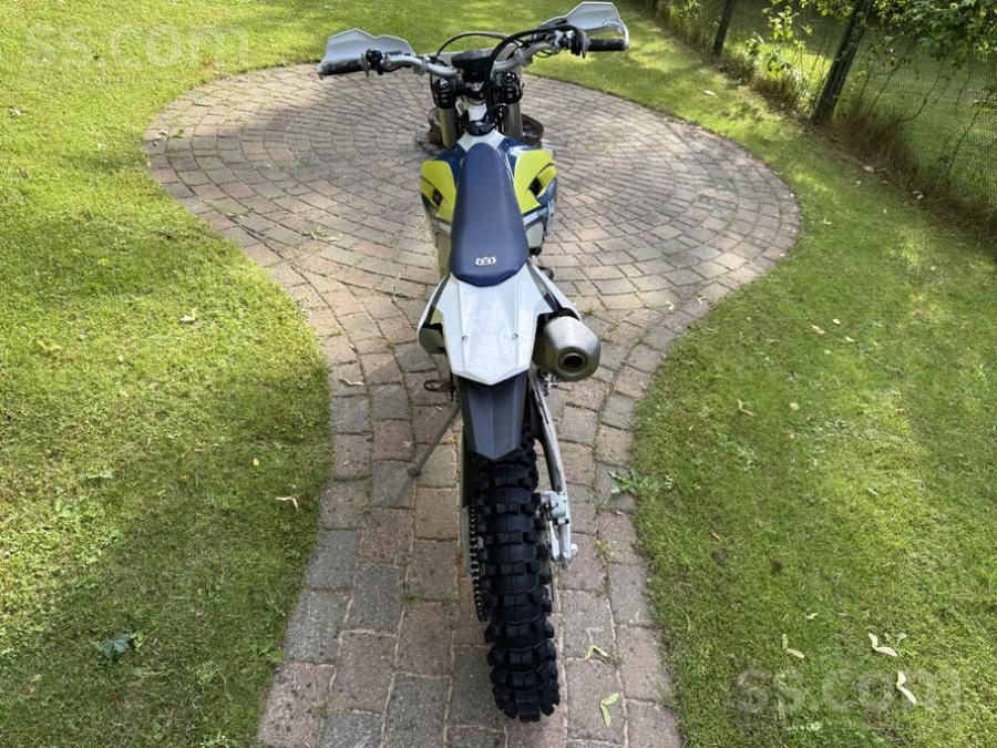 Husqvarna FE 350 2017 Rīga, ar dzinēja tilpumu 0.35 L un nobraukumu 0 tūkst. km par 3500 €, foto 9 vietnē AUTOMOTO.COM.LV