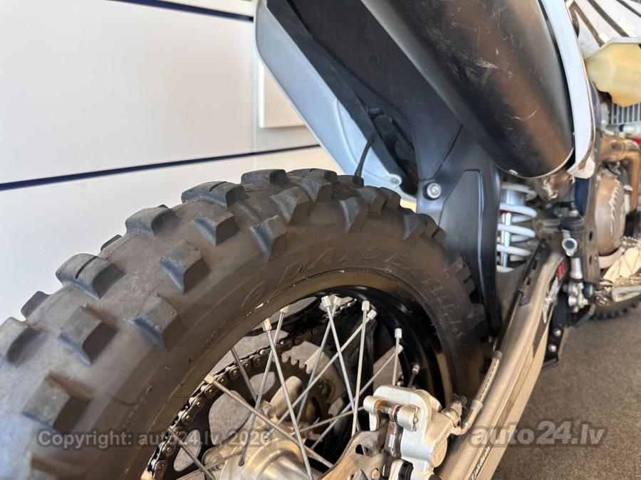 Белый Хускварна FE 350 2020 в Таллин, объемом двигателя 0.35 л и пробегом 0 тыс. км за 4500 €, фото 5 на AUTOMOTO.COM.LV