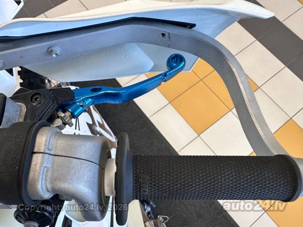 Белый Хускварна FE 350 2020 в Таллин, объемом двигателя 0.35 л и пробегом 0 тыс. км за 4500 €, фото 9 на AUTOMOTO.COM.LV
