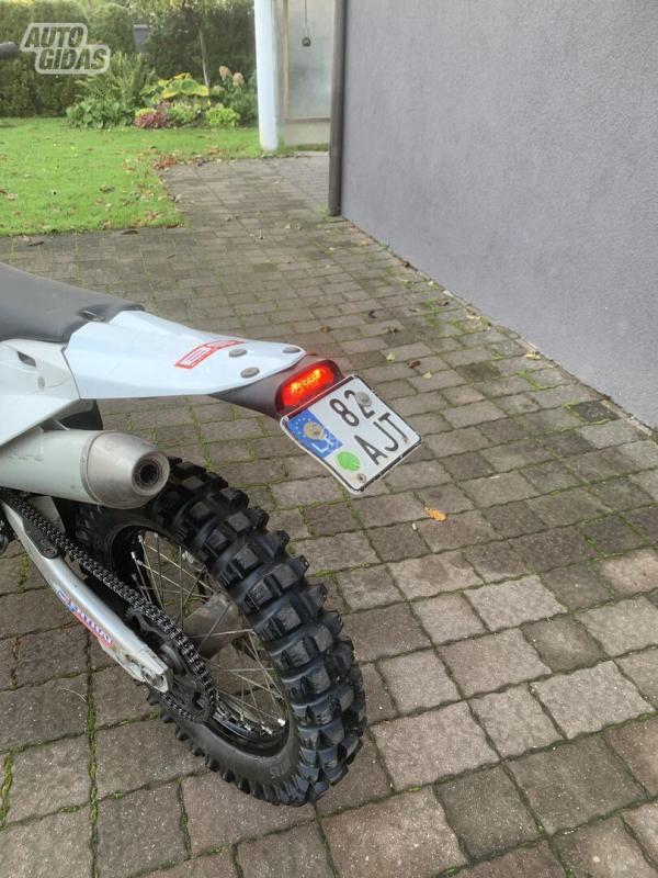 Sarkans Husqvarna FE 2009 Šauļi, ar dzinēja tilpumu 0.31 L un nobraukumu 9 tūkst. km par 2450 €, foto 7 vietnē AUTOMOTO.COM.LV