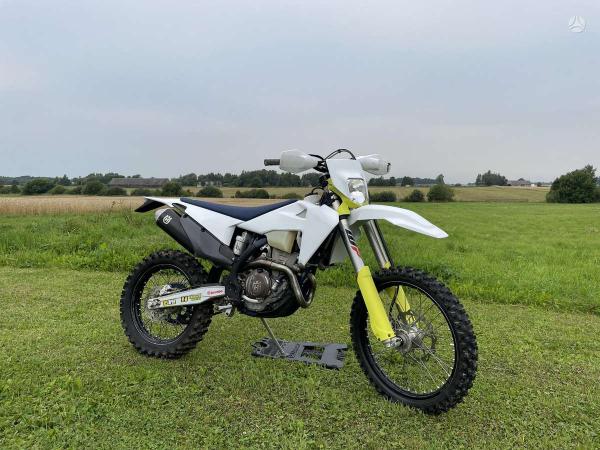 White Husqvarna FE 2021 in Anyksciai, with an engine capacity of 0.35 L and mileage of 5 thousand km for 5400 €, photo 2 on AUTOMOTO.COM.LV