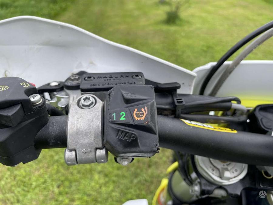 White Husqvarna FE 2021 in Anyksciai, with an engine capacity of 0.35 L and mileage of 5 thousand km for 5400 €, photo 16 on AUTOMOTO.COM.LV