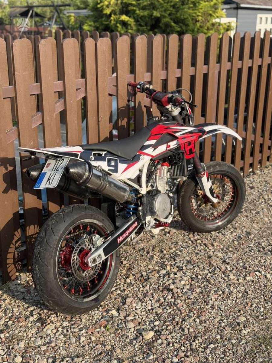 Husqvarna SM 2009 Marijampole, ar dzinēja tilpumu 0.50 L un nobraukumu 0 tūkst. km par 3999 €, foto 7 vietnē AUTOMOTO.COM.LV