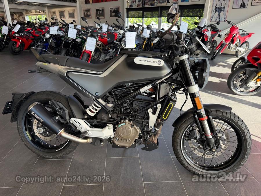 Grey Husqvarna Svartpilen 125 2022 in Tallinn, with an engine capacity of 0.13 L and mileage of 3 thousand km for 2490 €, photo 3 on AUTOMOTO.COM.LV