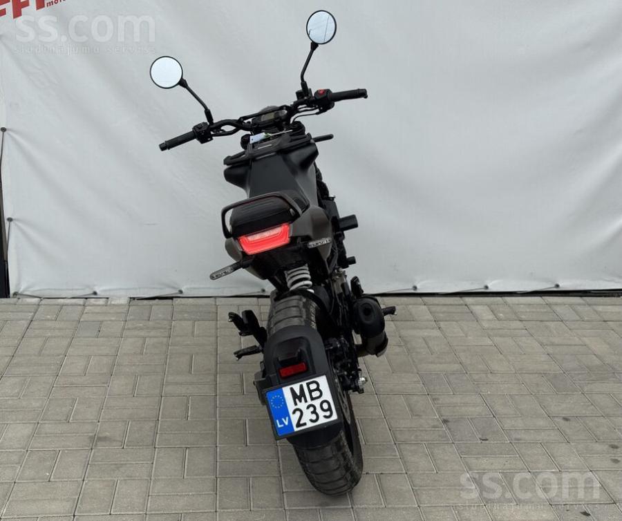 Husqvarna Svartpilen 125 2022 in Liepaja, with an engine capacity of 0.13 L and mileage of 0 thousand km for 2600 €, photo 5 on AUTOMOTO.COM.LV
