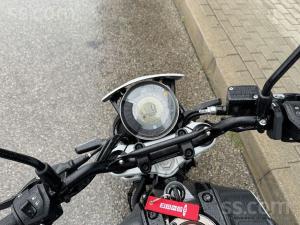 Husqvarna Svartpilen 125 2022 in Riga, with an engine capacity of 0.13 L and mileage of 0 thousand km for 3199 €, photo 8 on AUTOMOTO.COM.LV