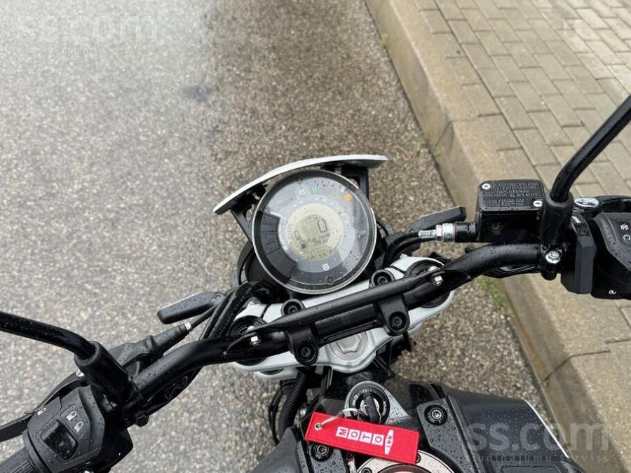 Husqvarna Svartpilen 125 2022 in Riga, with an engine capacity of 0.13 L and mileage of 0 thousand km for 3199 €, photo 8 on AUTOMOTO.COM.LV