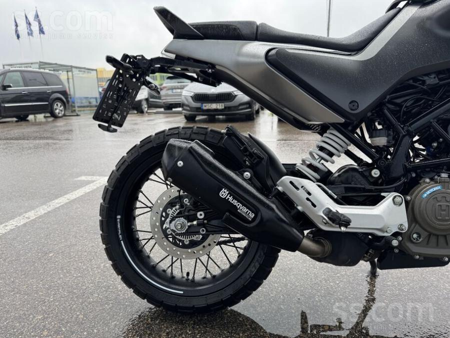 Husqvarna Svartpilen 125 2022 in Riga, with an engine capacity of 0.13 L and mileage of 0 thousand km for 3199 €, photo 11 on AUTOMOTO.COM.LV