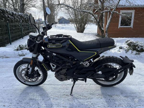 Melns Husqvarna Svartpilen 2019 Širvintos, ar dzinēja tilpumu 0.40 L un nobraukumu 9 tūkst. km par 2600 €, foto 2 vietnē AUTOMOTO.COM.LV