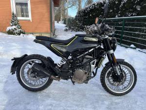Melns Husqvarna Svartpilen 2019 Širvintos, ar dzinēja tilpumu 0.40 L un nobraukumu 9 tūkst. km par 2600 €, foto 5 vietnē AUTOMOTO.COM.LV