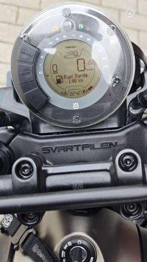 Black Husqvarna Svartpilen 2022 in Klaipeda, with an engine capacity of 0.13 L and mileage of 4 thousand km for 4000 €, photo 8 on AUTOMOTO.COM.LV