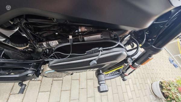 Melns Husqvarna Svartpilen 2022 Klaipėda, ar dzinēja tilpumu 0.13 L un nobraukumu 4 tūkst. km par 4000 €, foto 10 vietnē AUTOMOTO.COM.LV