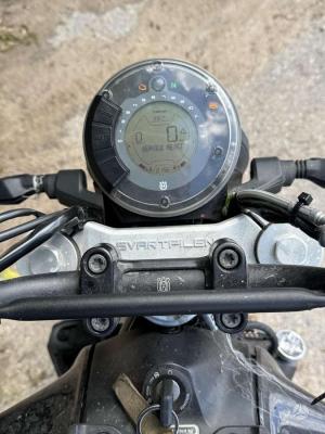 Husqvarna Svartpilen 2018 in Vilnius, with an engine capacity of 0.37 L and mileage of 34 thousand km for 2700 €, photo 1 on AUTOMOTO.COM.LV