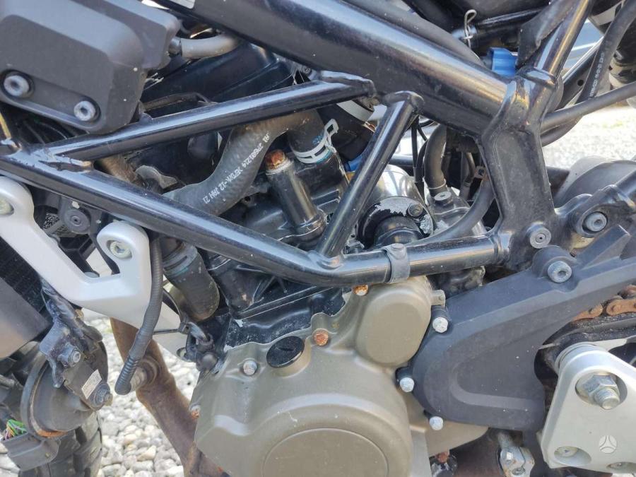Husqvarna Svartpilen 2021 in Panevezys, with an engine capacity of 0.13 L and mileage of 5 thousand km for 750 €, photo 8 on AUTOMOTO.COM.LV