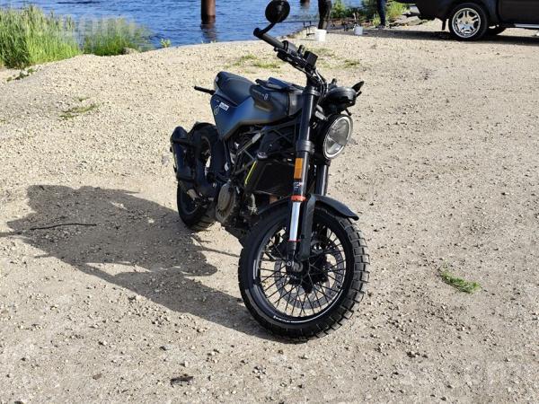 Husqvarna Svartpilen 2023 Rīga, ar dzinēja tilpumu 0.13 L un nobraukumu 0 tūkst. km par 2800 €, foto 3 vietnē AUTOMOTO.COM.LV