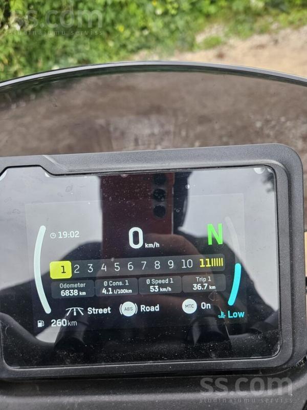 Husqvarna Svartpilen 2024 Rīga, ar dzinēja tilpumu 0.40 L un nobraukumu 0 tūkst. km par 4100 €, foto 3 vietnē AUTOMOTO.COM.LV