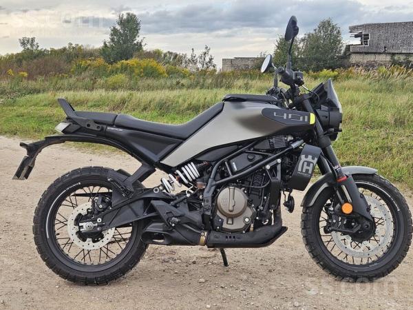 Husqvarna Svartpilen 2024 Rīga, ar dzinēja tilpumu 0.40 L un nobraukumu 0 tūkst. km par 4100 €, foto 5 vietnē AUTOMOTO.COM.LV