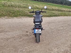 Husqvarna Svartpilen 2024 Rīga, ar dzinēja tilpumu 0.40 L un nobraukumu 0 tūkst. km par 4100 €, foto 6 vietnē AUTOMOTO.COM.LV
