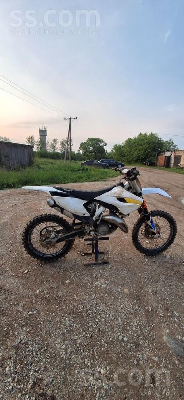 Husqvarna TC 125 2014 in Tukums, with an engine capacity of 0.13 L and mileage of 0 thousand km for 2200 €, photo 6 on AUTOMOTO.COM.LV