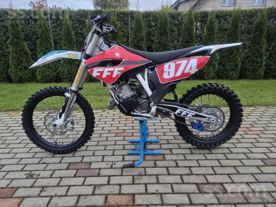 Husqvarna TC 125 2015 in Bauska, with an engine capacity of 0.13 L and mileage of 0 thousand km for 2250 €, photo 1 on AUTOMOTO.COM.LV
