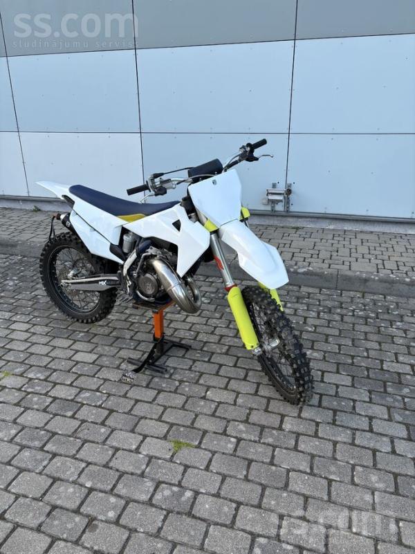 Husqvarna TC 125 2022 in Dobele, with an engine capacity of 0.13 L and mileage of 0 thousand km for 3850 €, photo 1 on AUTOMOTO.COM.LV