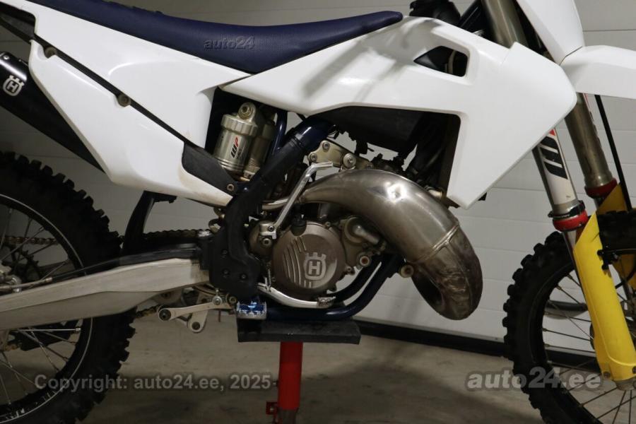 Balts Husqvarna TC 125 2021 Tapa, ar dzinēja tilpumu 0.13 L un nobraukumu 306 tūkst. km par 3500 €, foto 6 vietnē AUTOMOTO.COM.LV