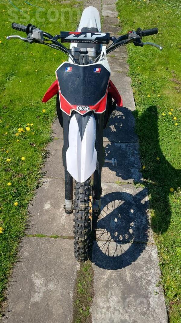 Husqvarna TC 250 2007 in Talsi, with an engine capacity of 0.25 L and mileage of 0 thousand km for 1450 €, photo 4 on AUTOMOTO.COM.LV