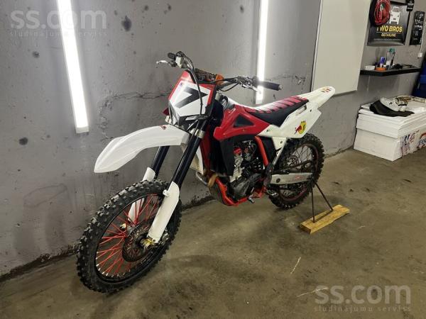 Хускварна TC 250 2007 в Лиепая, объемом двигателя 0.25 л и пробегом 0 тыс. км за 2500 €, фото 2 на AUTOMOTO.COM.LV