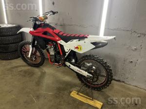 Хускварна TC 250 2007 в Лиепая, объемом двигателя 0.25 л и пробегом 0 тыс. км за 2500 €, фото 4 на AUTOMOTO.COM.LV