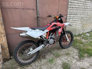 Husqvarna TC 250 2007 in Liepaja, with an engine capacity of 0.25 L and mileage of 0 thousand km for 2000 €, photo 3 on AUTOMOTO.COM.LV