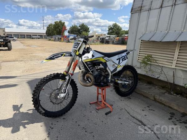 Husqvarna TC 250 2021 in Valmiera, with an engine capacity of 0.25 L and mileage of 0 thousand km for 4100 €, photo 3 on AUTOMOTO.COM.LV
